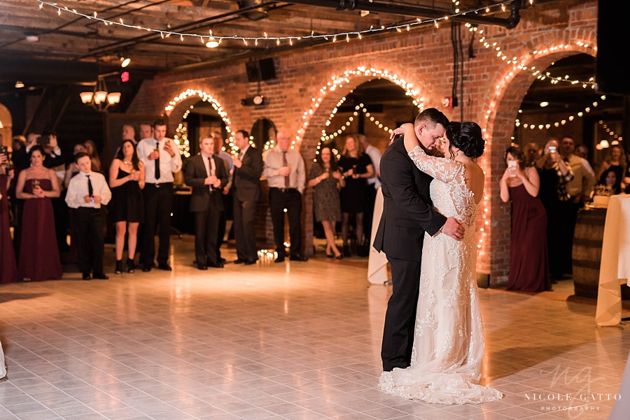 Pearl Street Wedding Photos | Buffalo Wedding Photographer