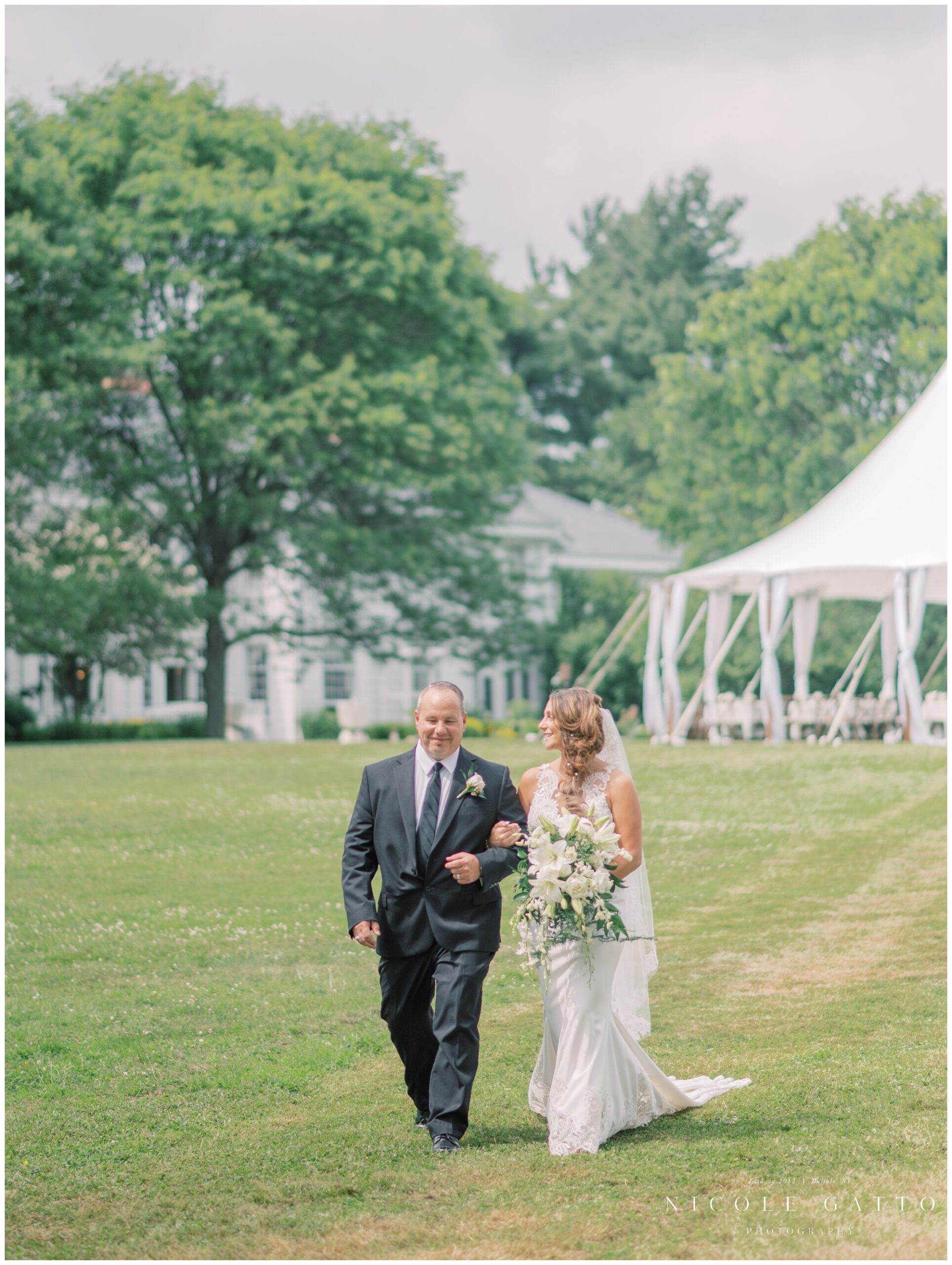 Wedding at Knox Farms Mansion, East Aurora, NY