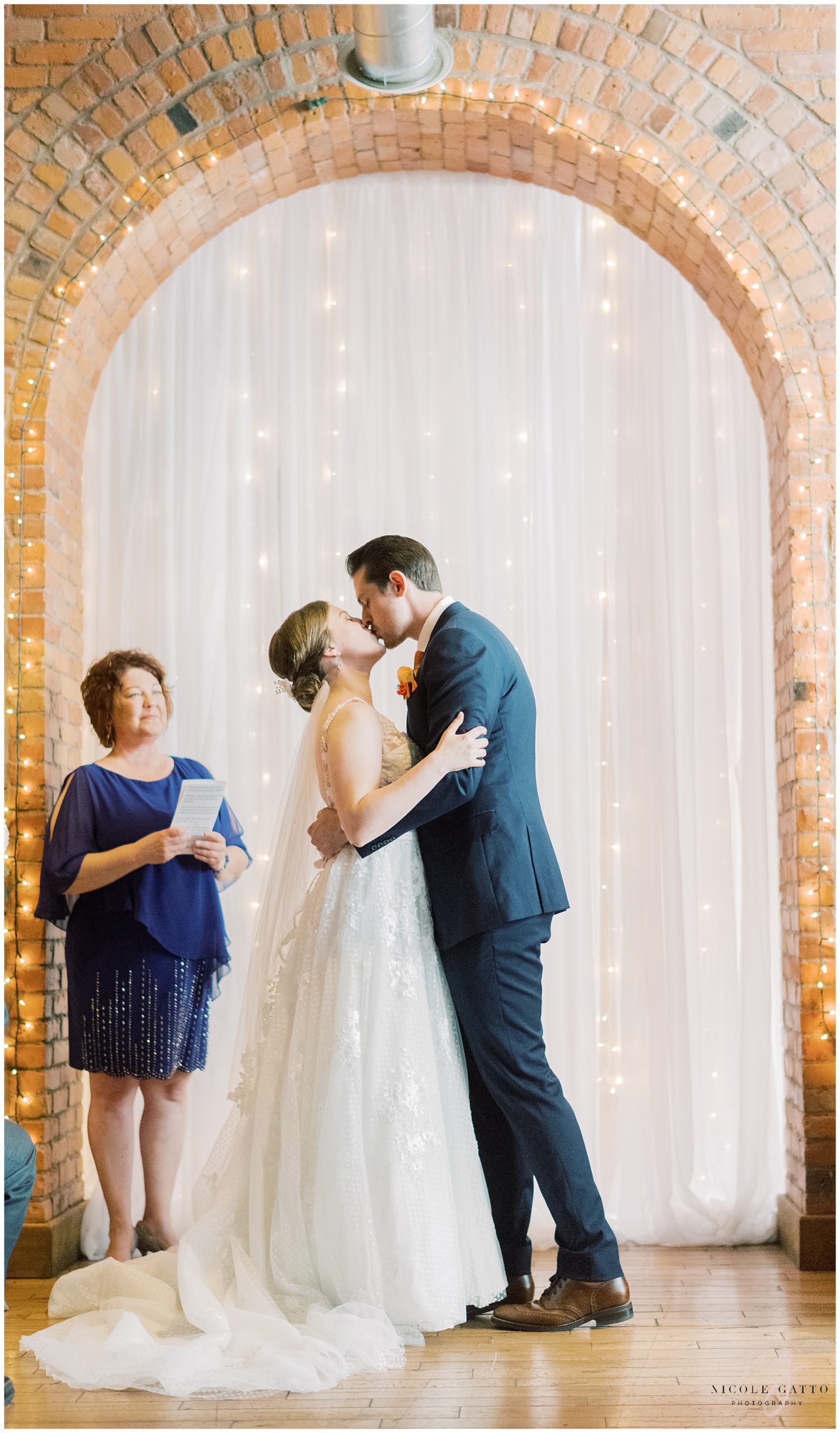 Wedding at Pearl Street at the Webb | Buffalo wedding photography